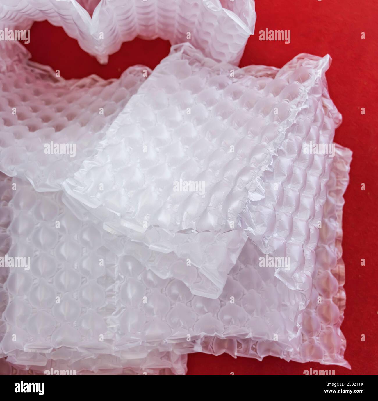 Industrial packaging bubble wrap hi-res stock photography and images ...