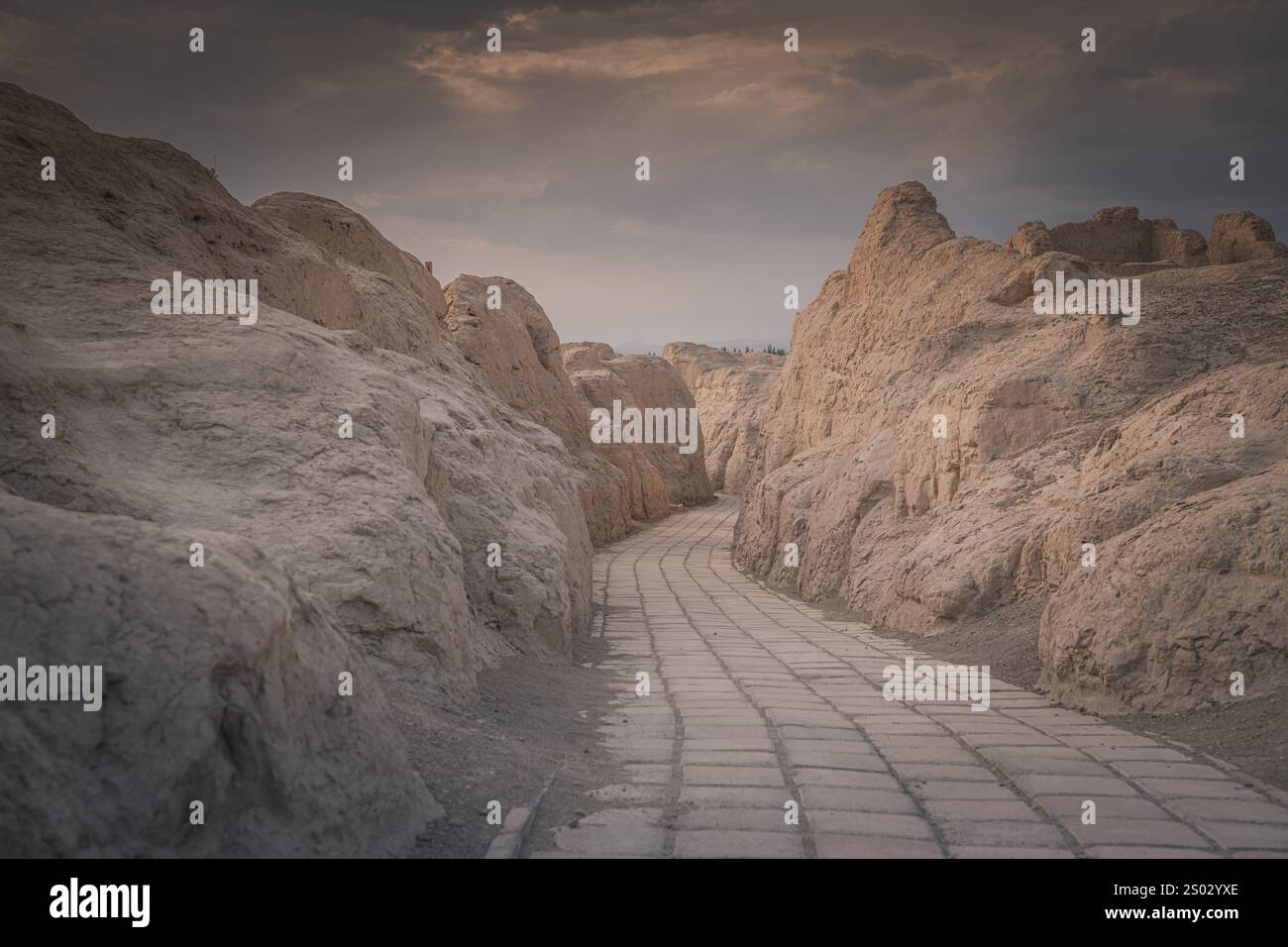 Walkway through Ancient Silk Road City of Jiaohe in Turpan, Xinjiang ...