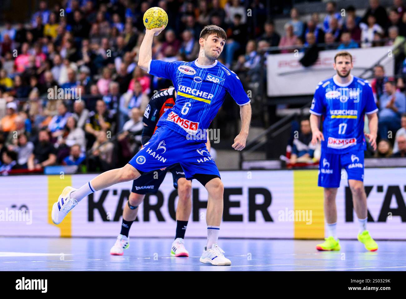 Stuttgart, Germany. 23rd Dec, 2024. Handball: 1st Bundesliga, men, 2024 ...