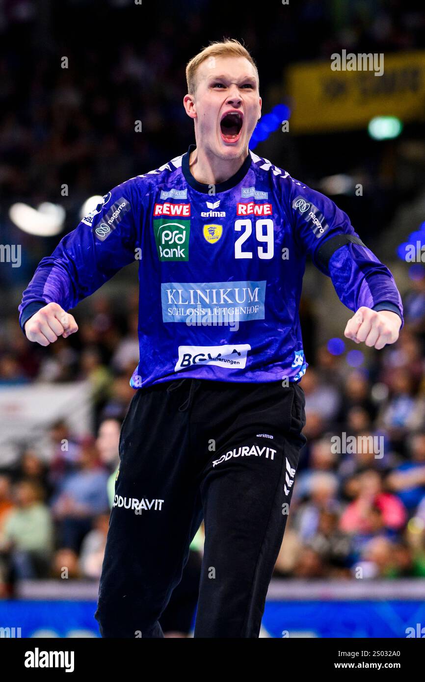 Stuttgart, Germany. 23rd Dec, 2024. Handball: 1st Bundesliga, men, 2024 ...