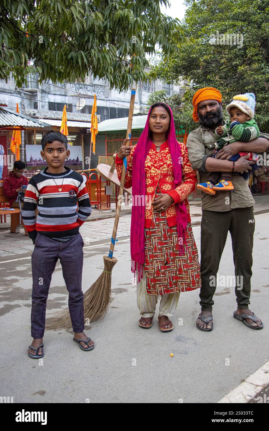 Life in Panchavati facility, Karsevak Puram in Ayodhya, UP, India Stock ...