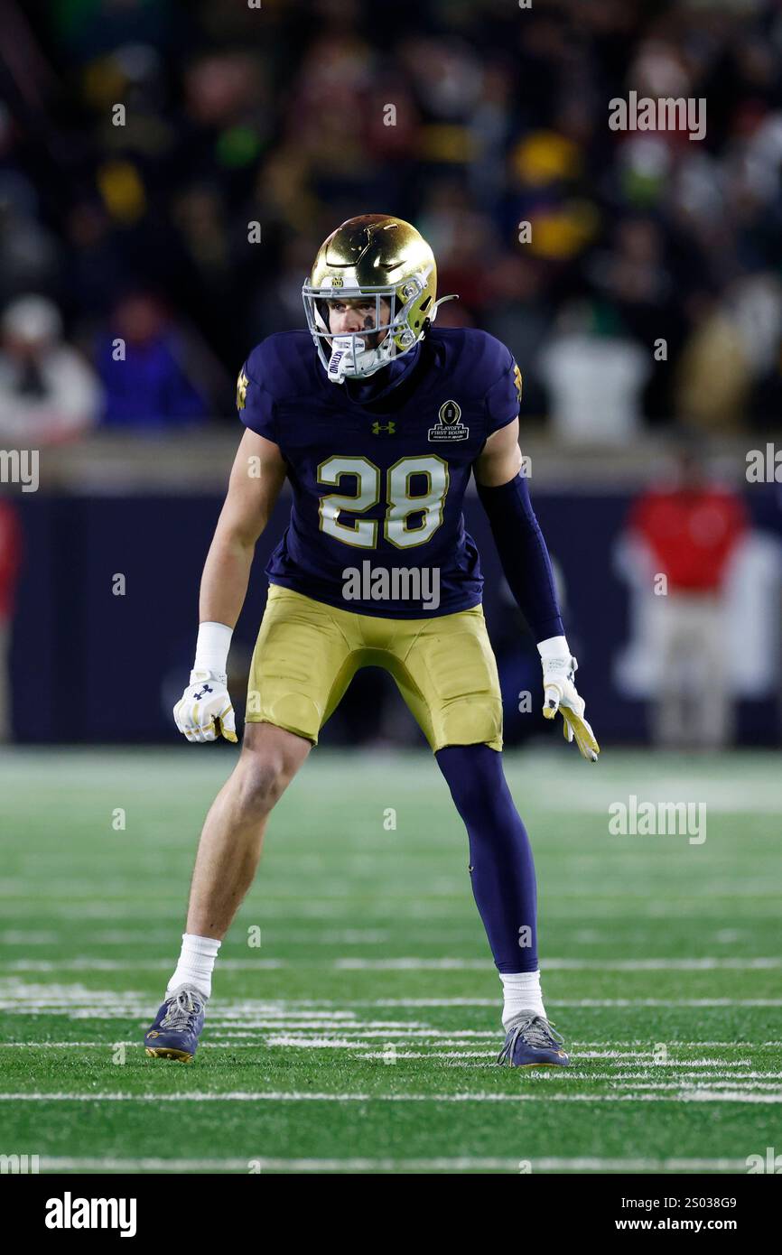 SOUTH BEND, IN - DECEMBER 20: Notre Dame Fighting Irish safety Luke ...