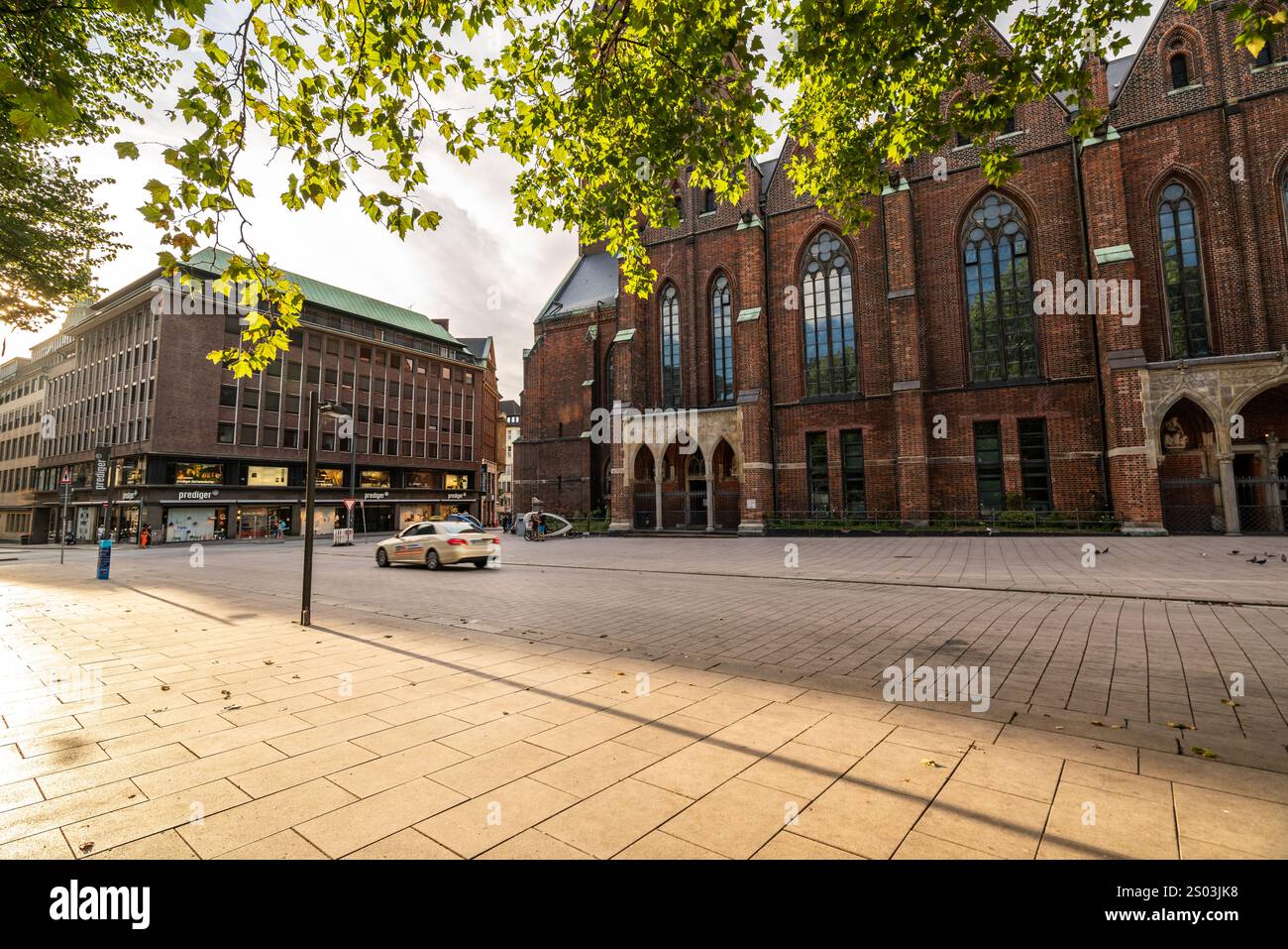 Beautiful Summer Day in Hamburg, Germany with Historic Architecture ...