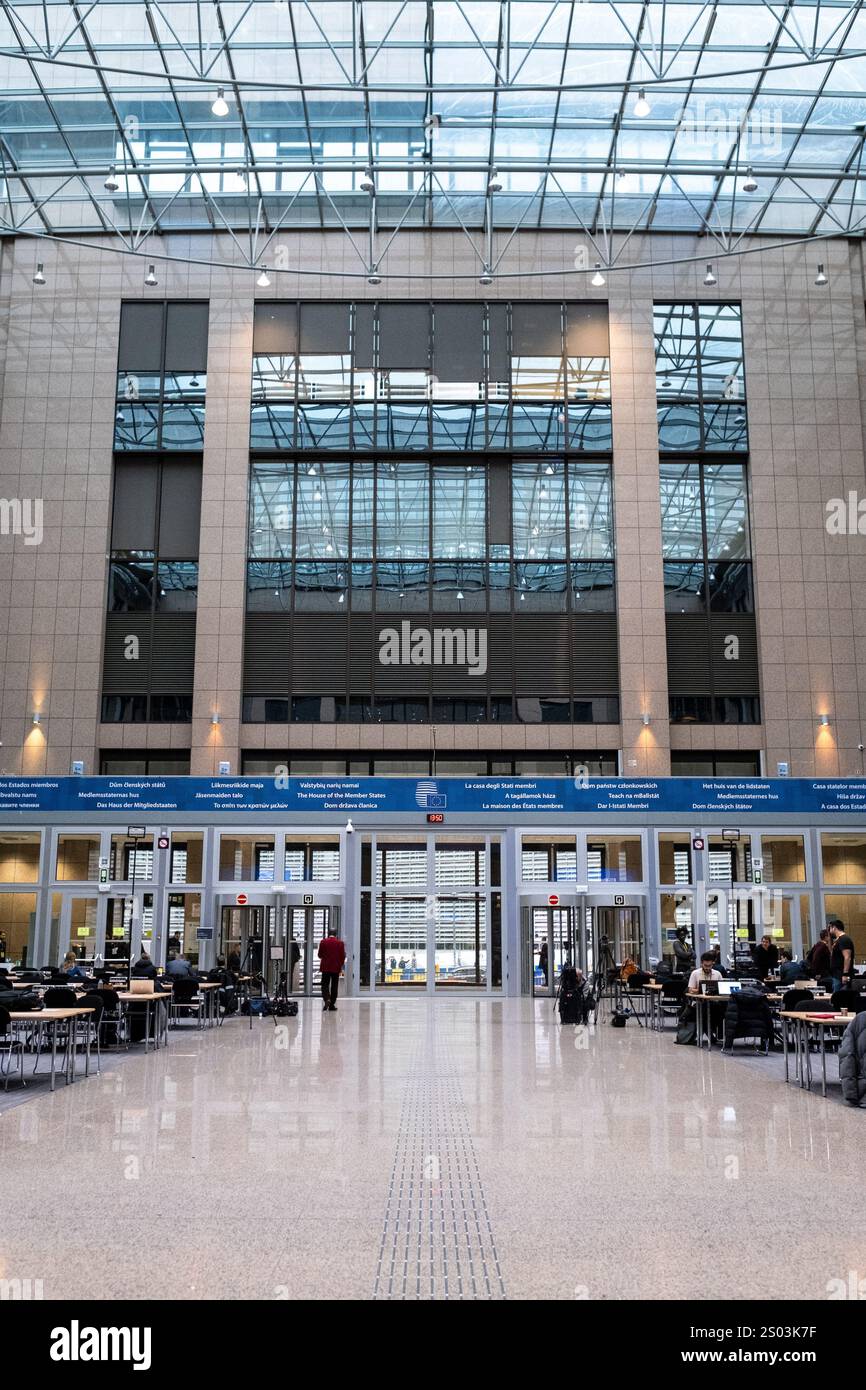 The atrium of the Justus Lipsius building during the summit of the ...