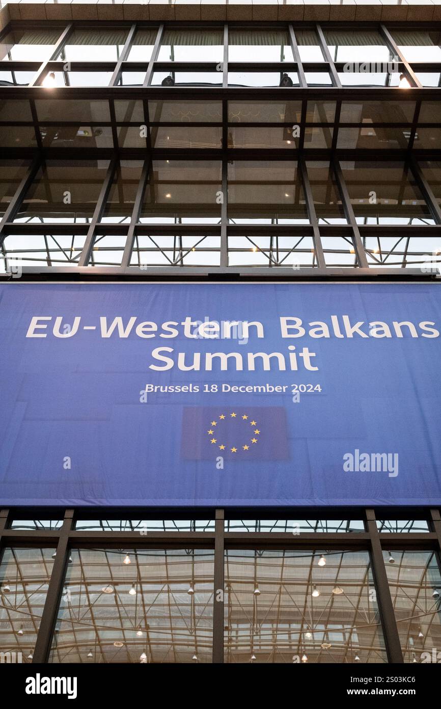 The atrium of the Justus Lipsius building during the summit of the ...