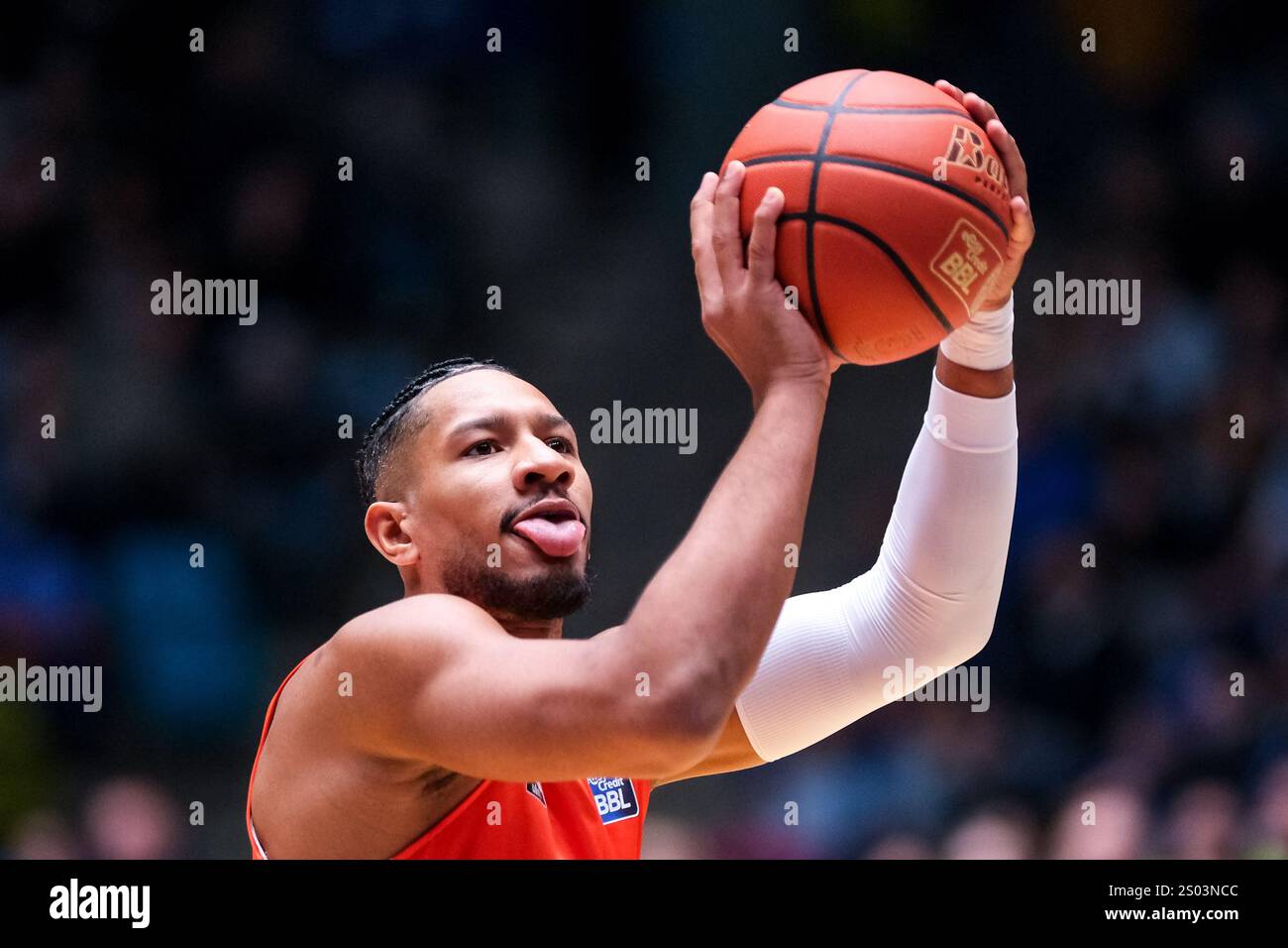 Karim Jallow (Ratiopharm Ulm, #35) am Ball, GER, Skyliners Frankfurt vs ...