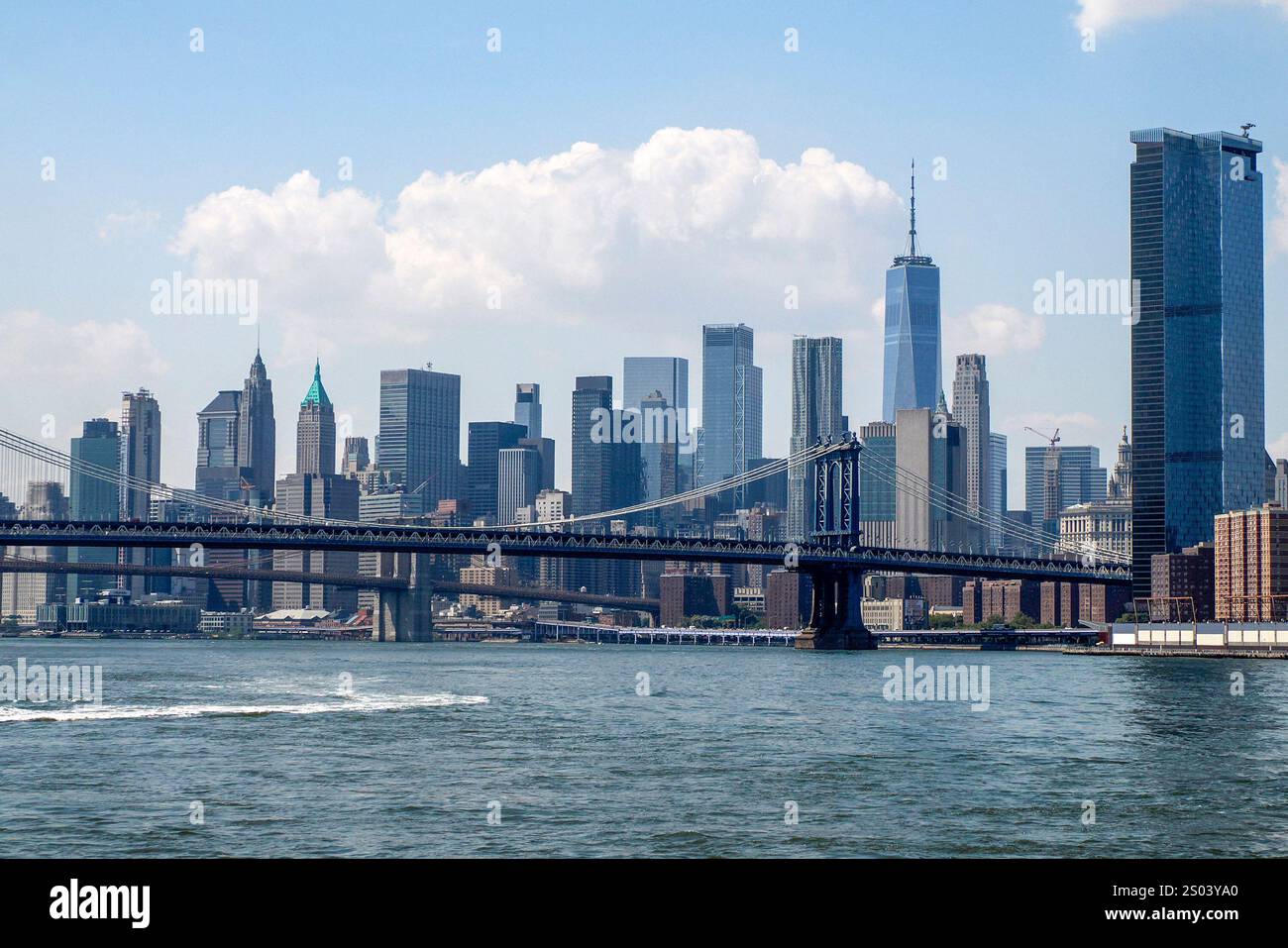 Williamsburg bridge new york manhattan view from East river boat cruise ...