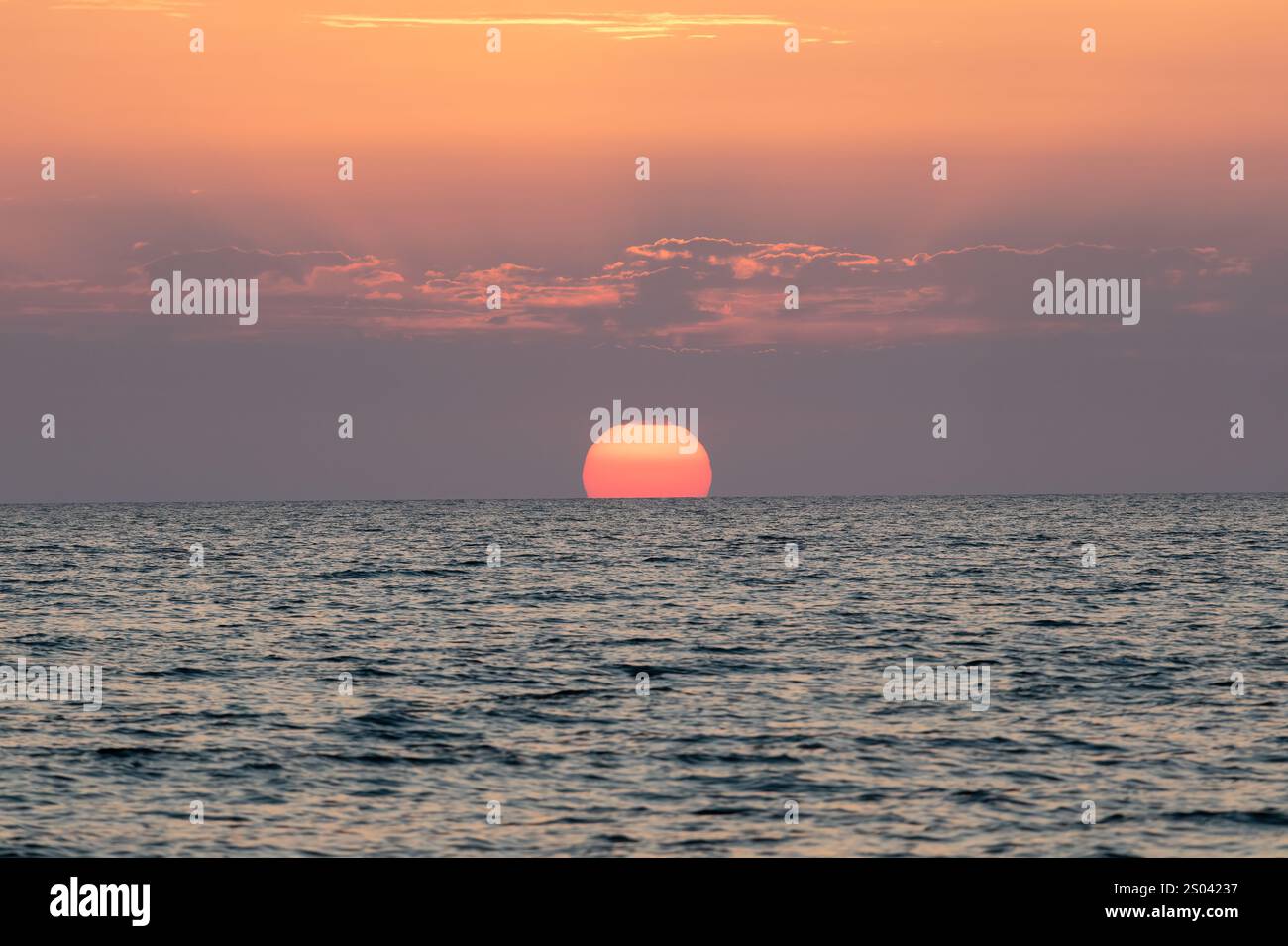 Sunset_magic hi-res stock photography and images - Alamy