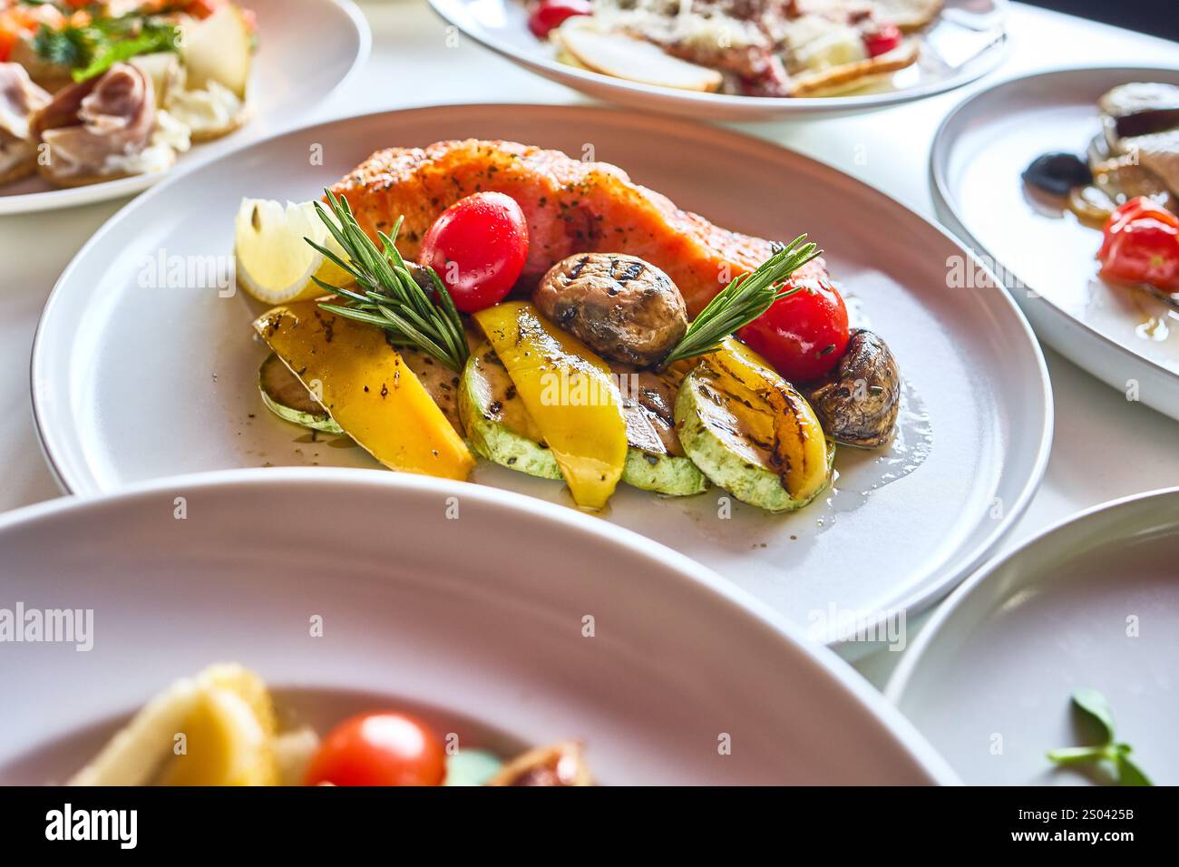 Chef curated meal photography hi-res stock photography and images - Alamy