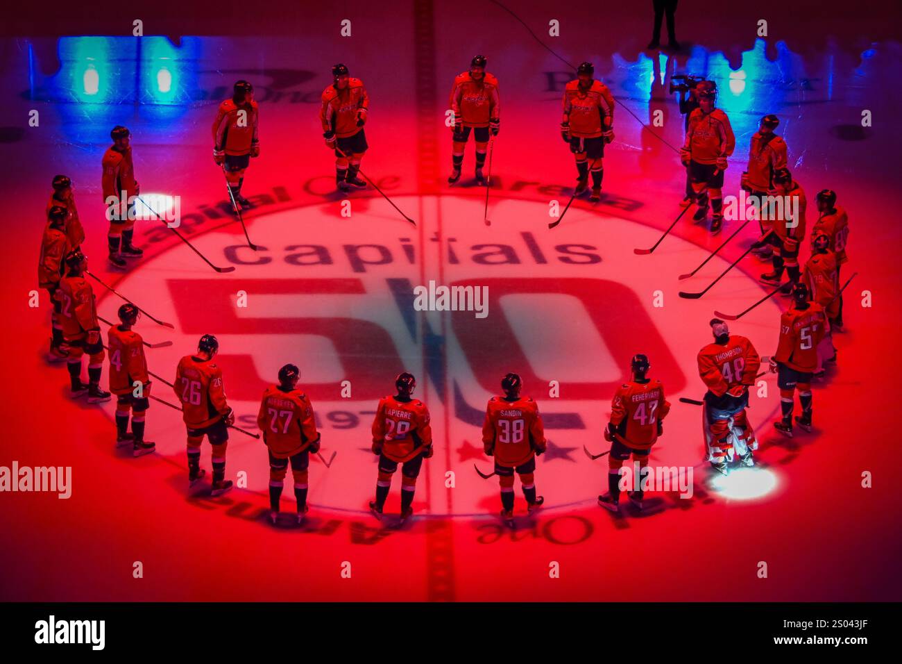 Washington Capitals 2024-2025 Season Opener Stock Photo - Alamy