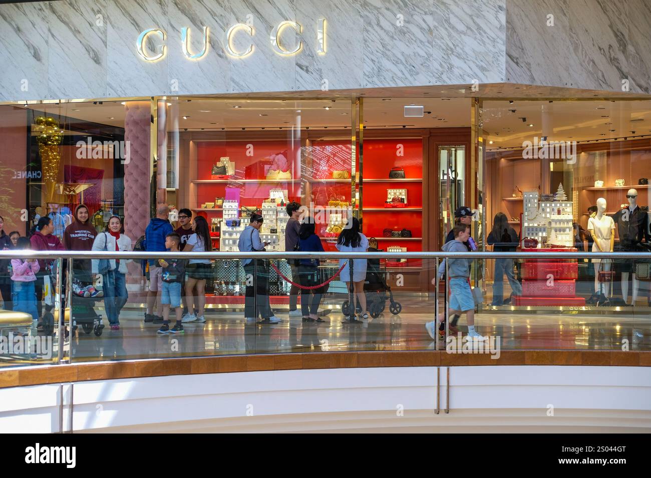 Melbourne, Australia. 24th Dec, 2024. People are line up in front of ...