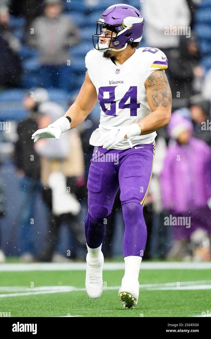 Minnesota Vikings tight end Josh Oliver (84) looks on before an NFL ...