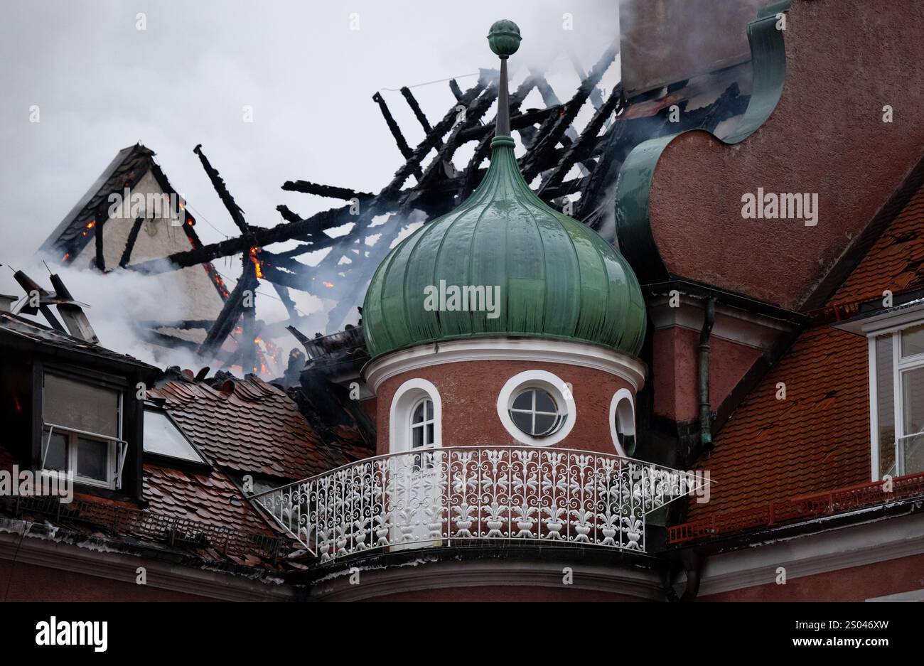 Munich, Germany. 24th Dec, 2024. A fire in a retirement home in the ...