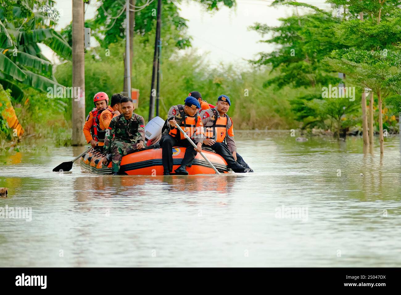 Makassar, South Sulawesi, Indonesia. 24th Dec, 2024. A number of teams from the Regional ...