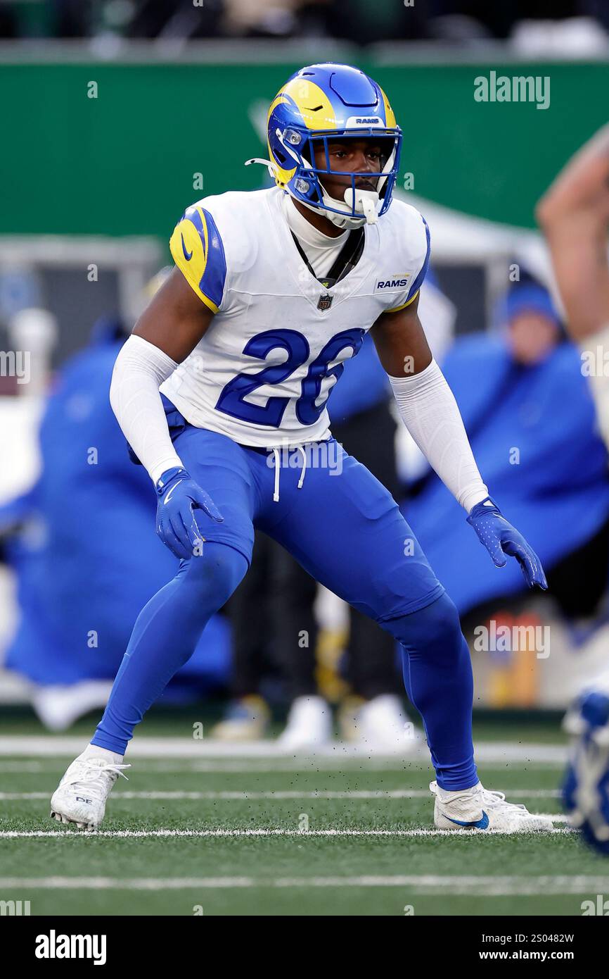 Los Angeles Rams safety Kamren Kinchens (26) defends during an NFL ...