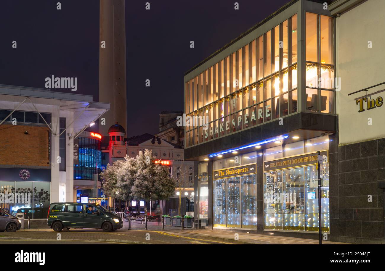 The Shakespeare Pub, Williamson Square, Liverpool. Pictured in ...