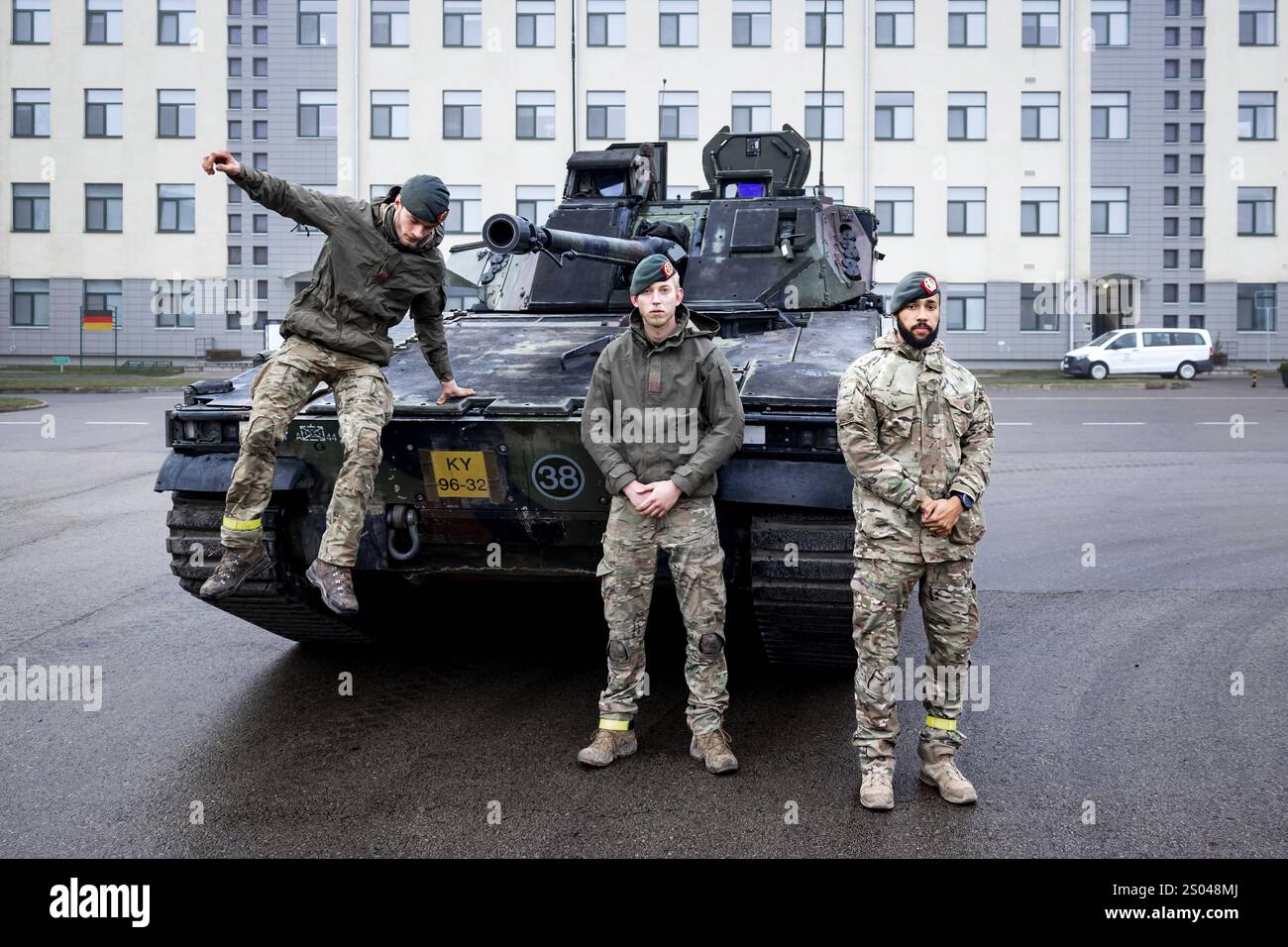 RUKLA - Dutch military at the base in Rukla near the Russian border ...