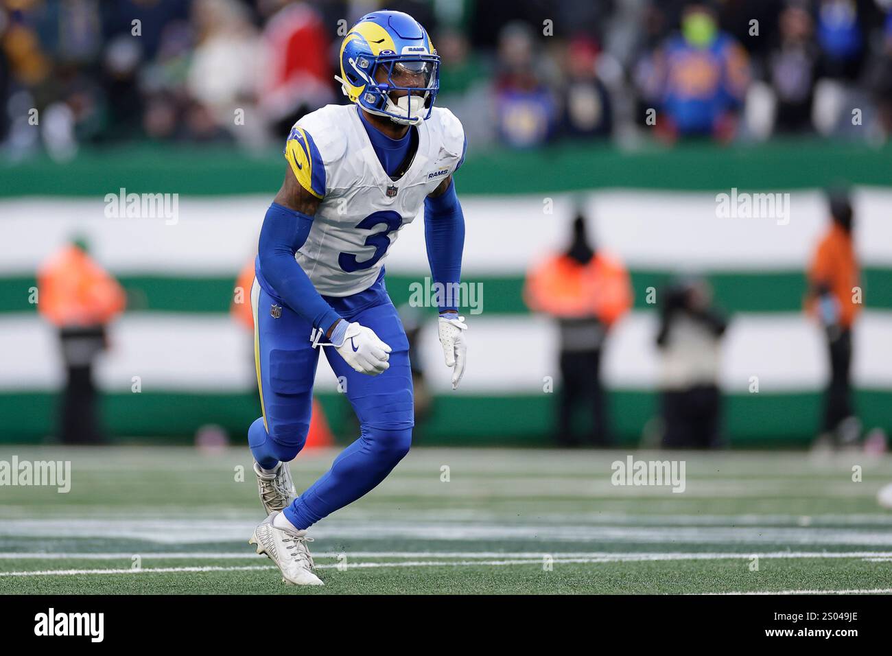 Los Angeles Rams safety Kamren Curl (3) defends during an NFL football ...