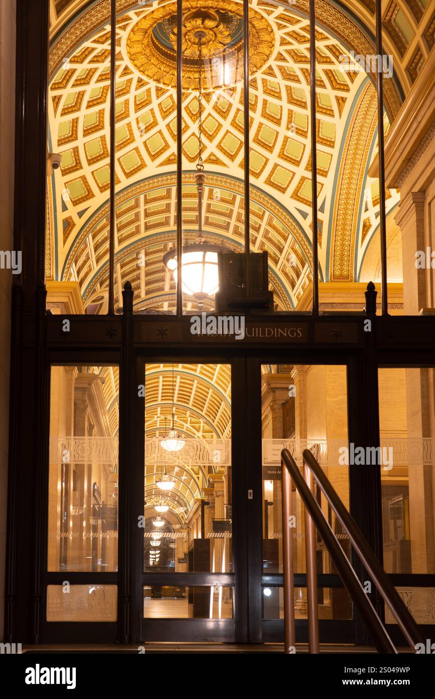 Holts arcade hi-res stock photography and images - Alamy