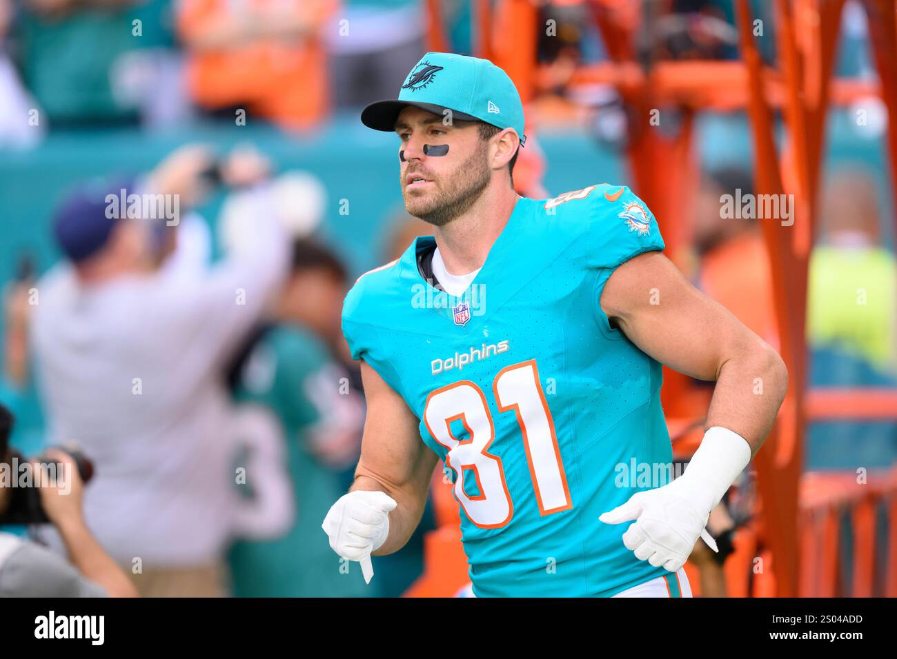Miami Dolphins tight end Durham Smythe (81) runs onto the field during ...