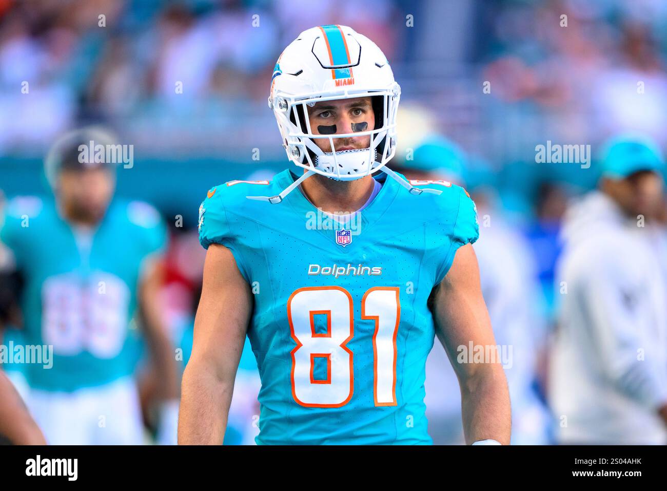 Miami Dolphins tight end Durham Smythe (81) stands on the sidelines ...