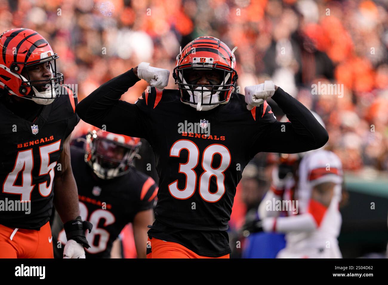 Cincinnati Bengals cornerback DJ Ivey (38) reacts during an NFL ...