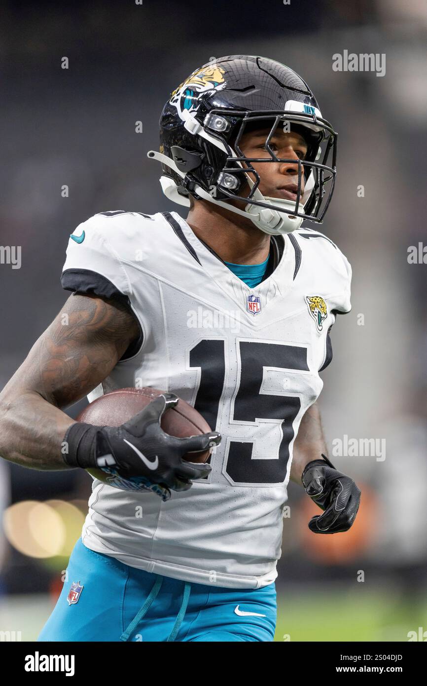 Jacksonville Jaguars wide receiver Tim Jones (15) warms up before ...