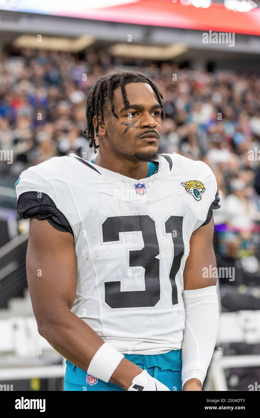 Jacksonville Jaguars running back Keilan Robinson (31) stands for the ...