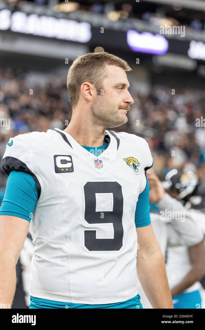 Jacksonville Jaguars punter Logan Cooke (9) stands for the national ...