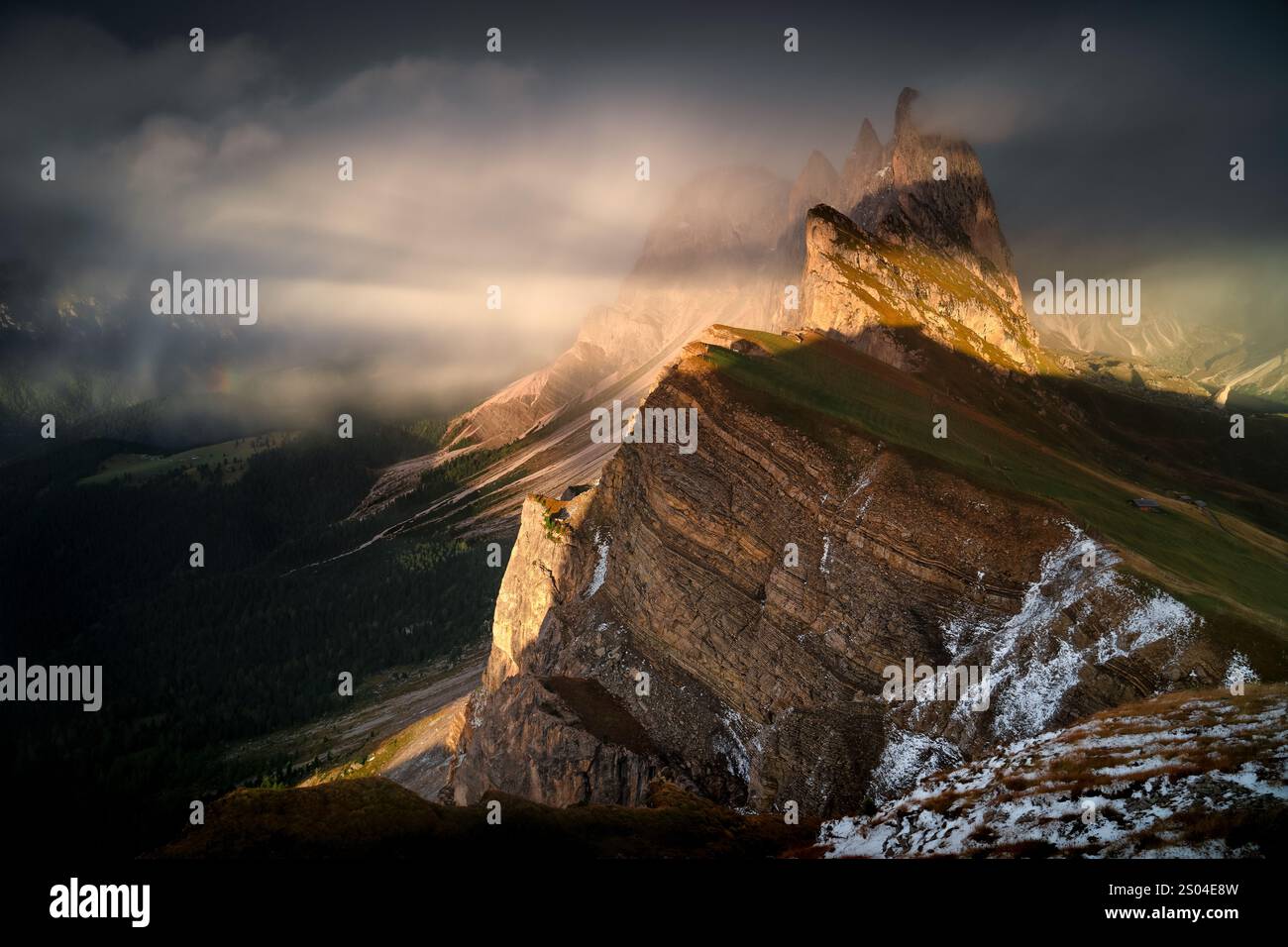 Seceda mountain during amazing sunset, Dolomites, Urtijëi, Italy ...