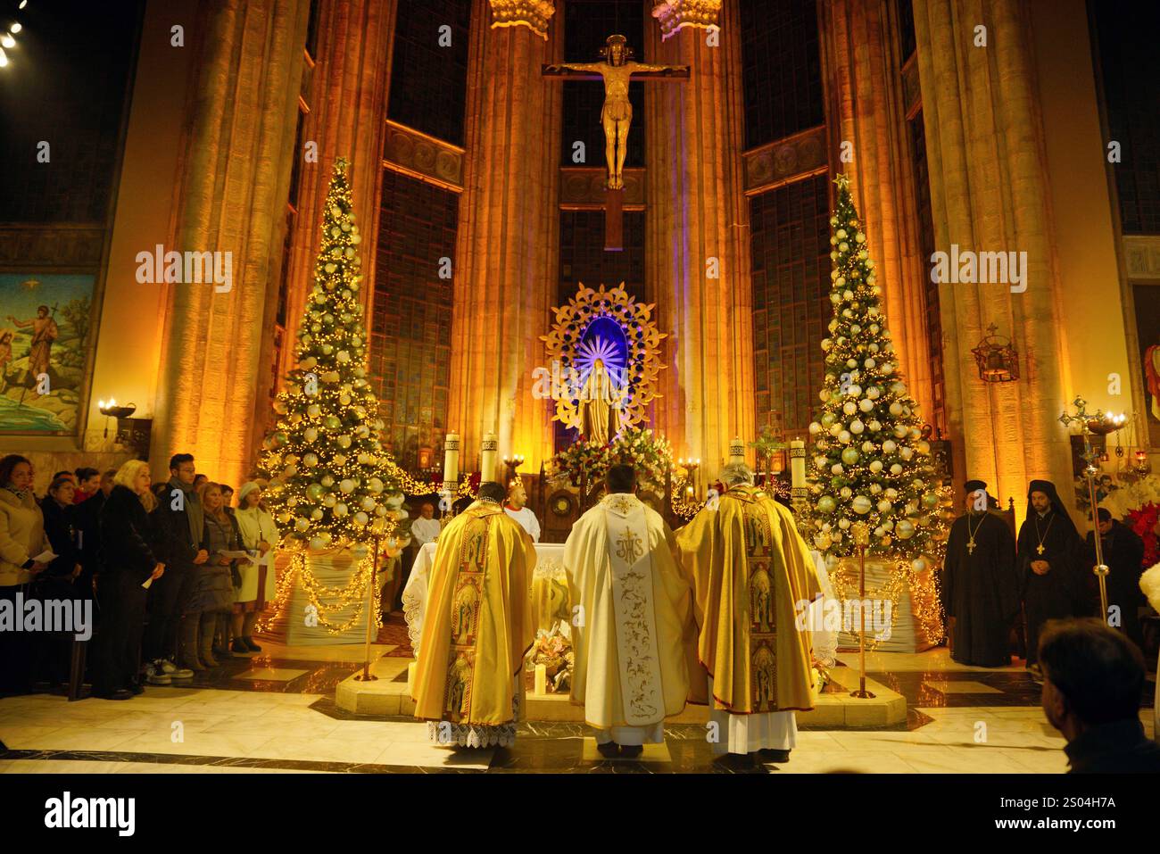 Beyoglu, Istanbul, Turkey. 24th Dec, 2024. Christmas mass was held at ...