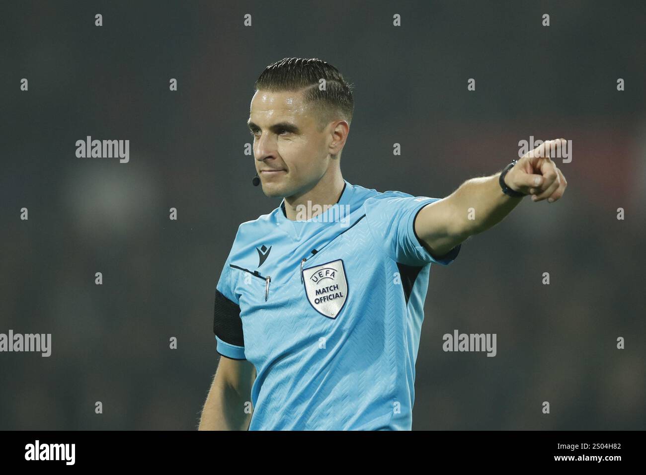 ROTTERDAM - Referee Donatas Rumsas during the UEFA Champions League ...