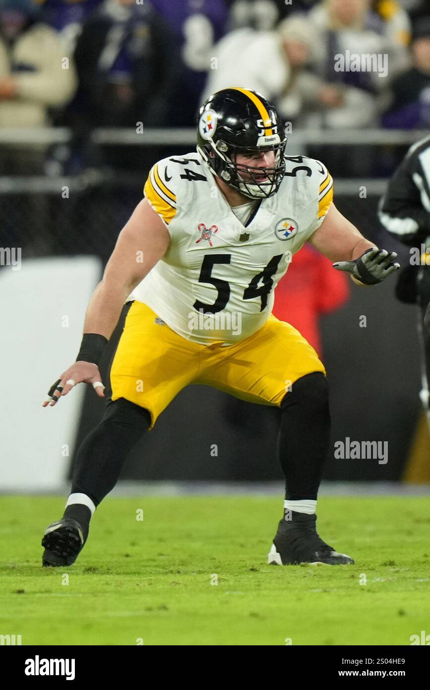 Pittsburgh Steelers center Zach Frazier (54) protects the pocket during ...