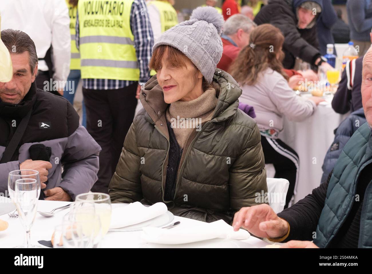 Father Angel during the solidarity Christmas dinner of Messengers of ...