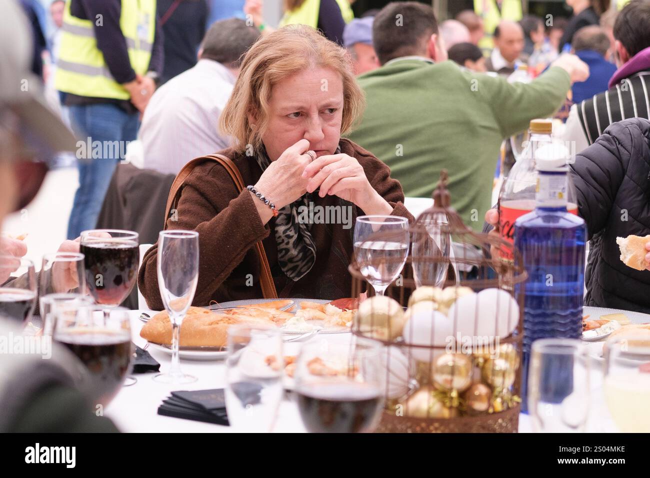 Father Angel during the solidarity Christmas dinner of Messengers of ...