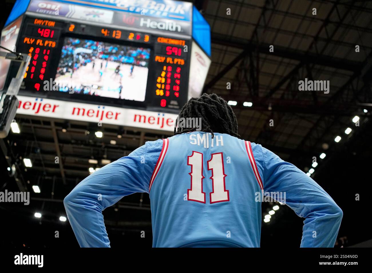 Dayton guard Malachi Smith (11) plays during an NCAA college basketball ...