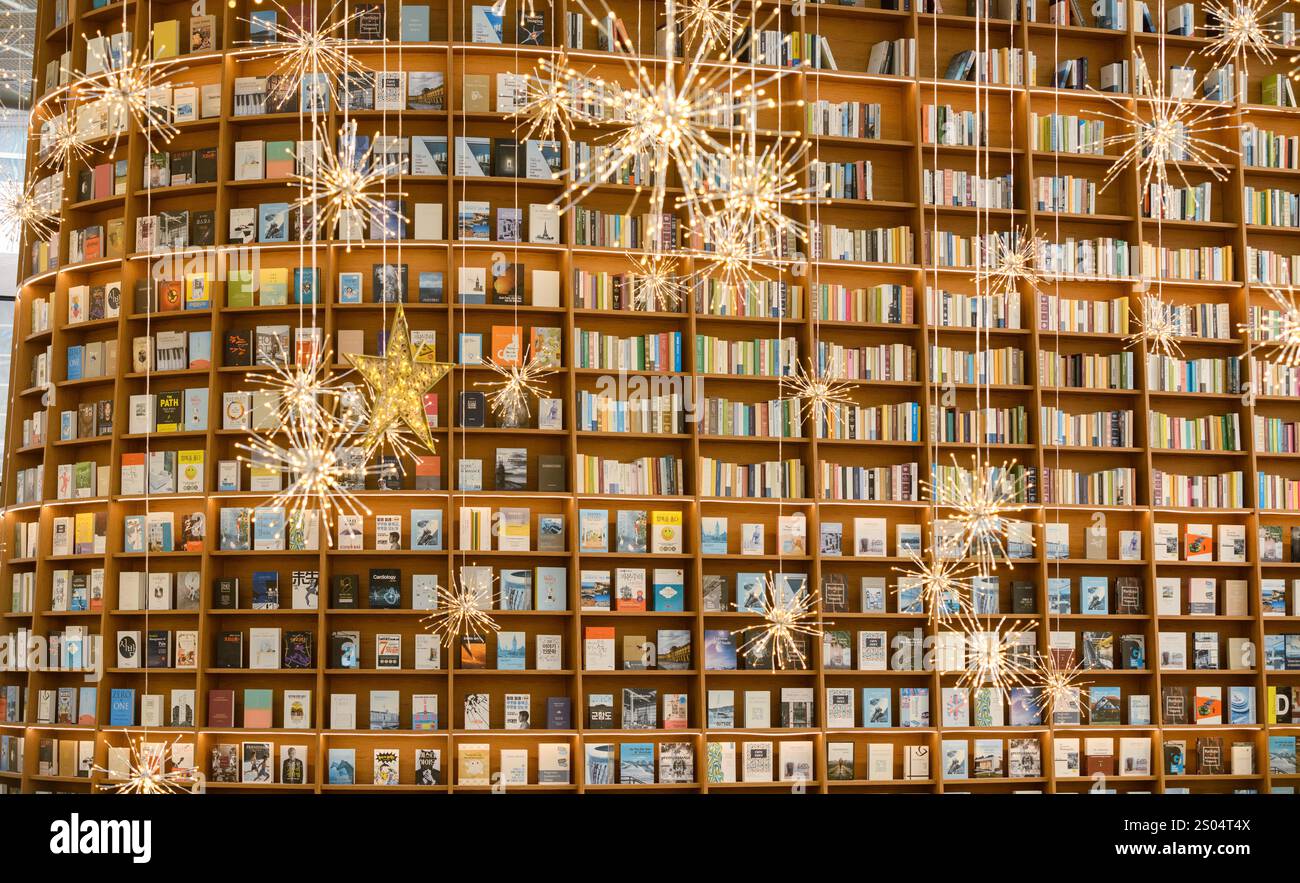 Seoul, South Korea. 24th Dec, 2024. A Byeolmadang Library, a tourist ...