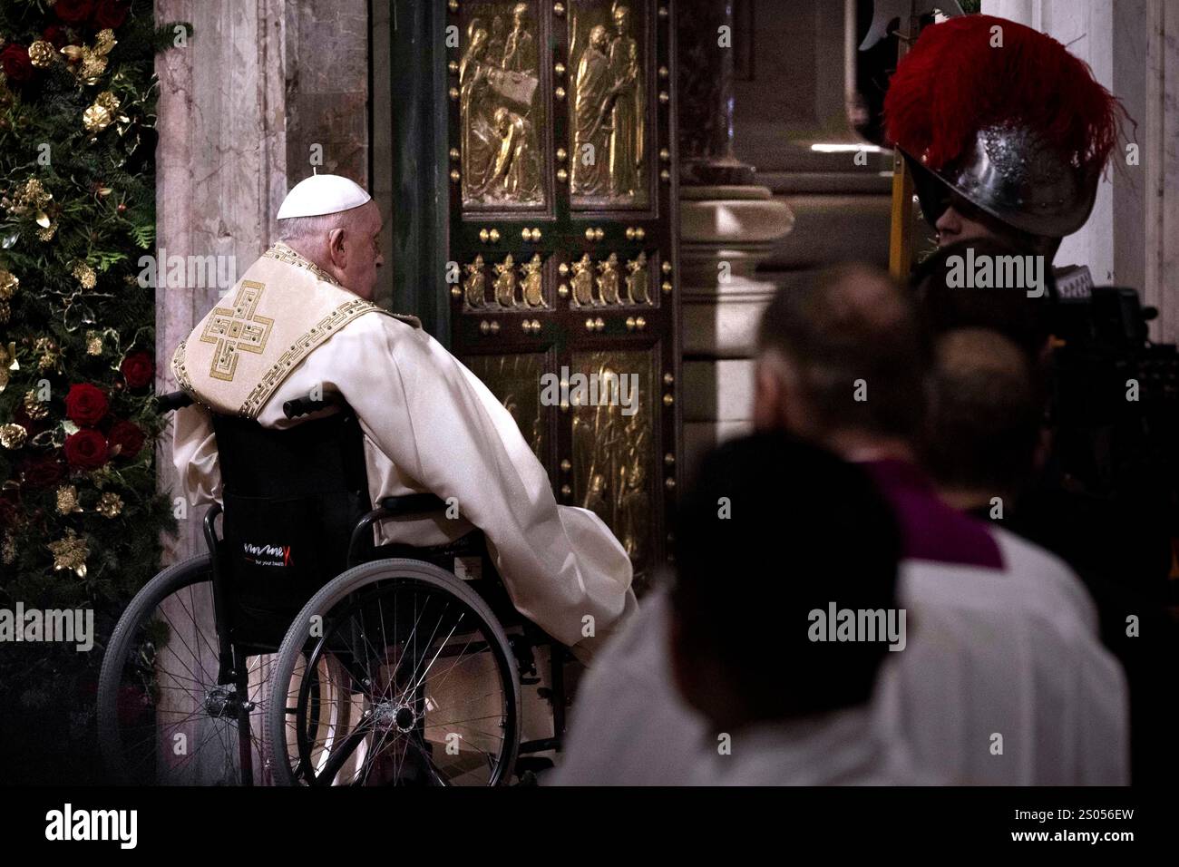 Vatican City, Vatican. 24th Dec, 2024. VATICAN CITY, VATICAN - DECEMBER ...