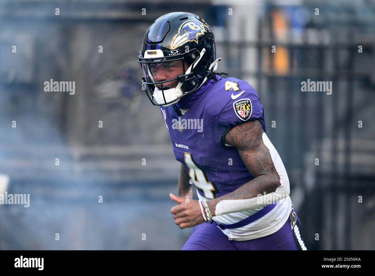 Baltimore Ravens wide receiver Zay Flowers (4) takes to the field ...