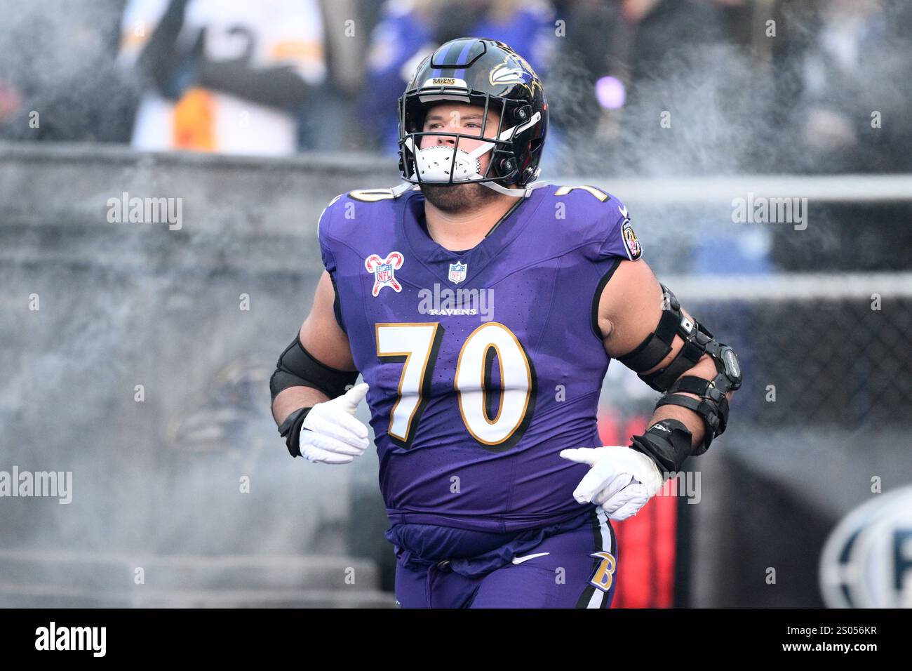 Baltimore Ravens offensive tackle Roger Rosengarten (70) takes to the ...