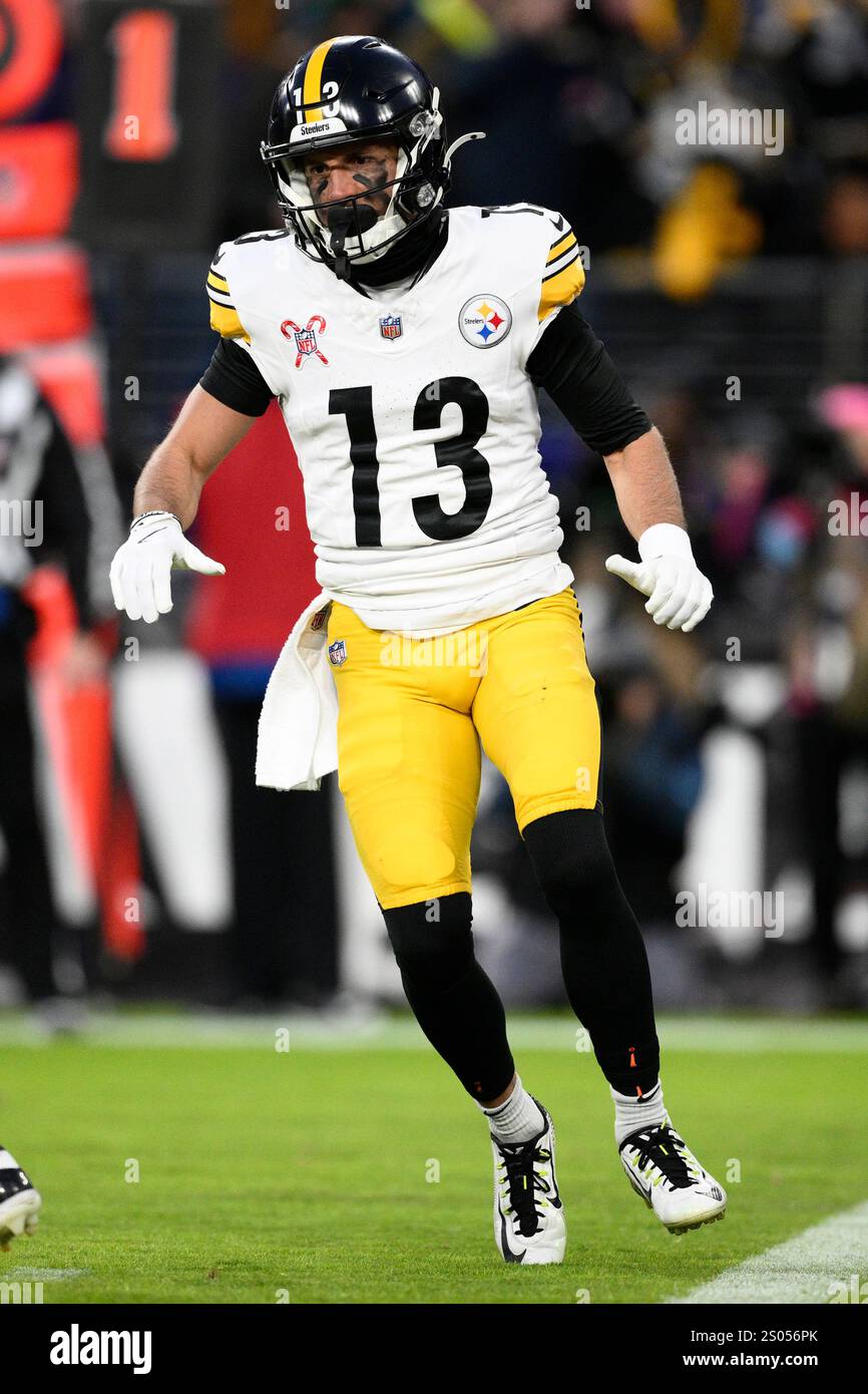 Pittsburgh Steelers wide receiver Scotty Miller (13) in action during ...