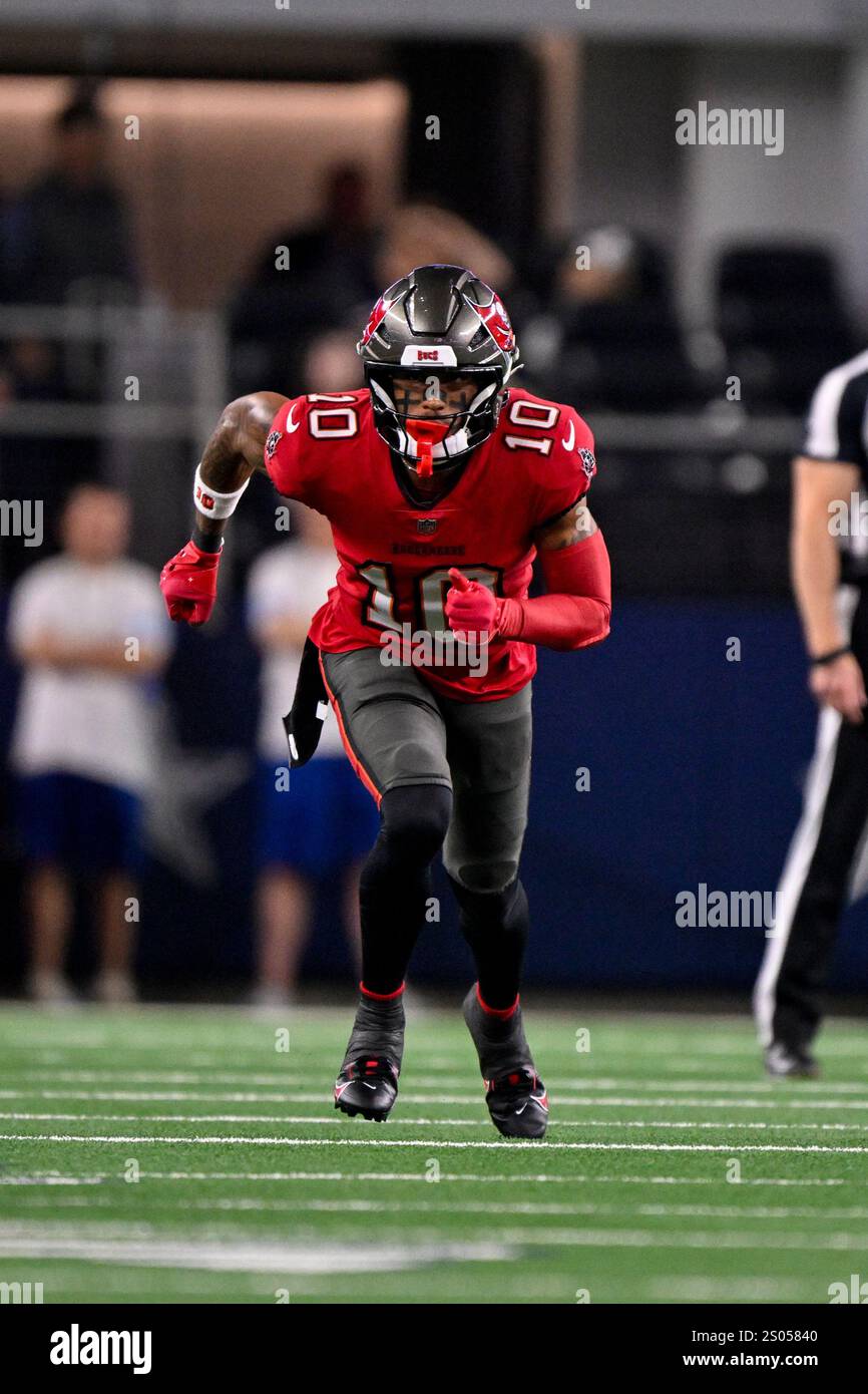 Tampa Bay Buccaneers wide receiver Trey Palmer (10) runs a route during ...