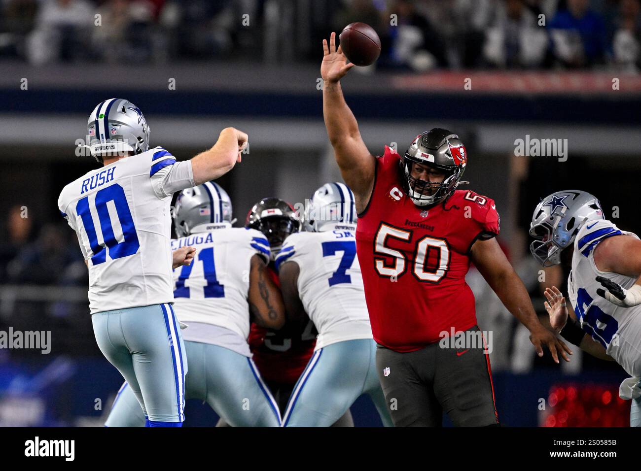 Dallas Cowboys quarterback Cooper Rush (10) throws the ball over Tampa ...