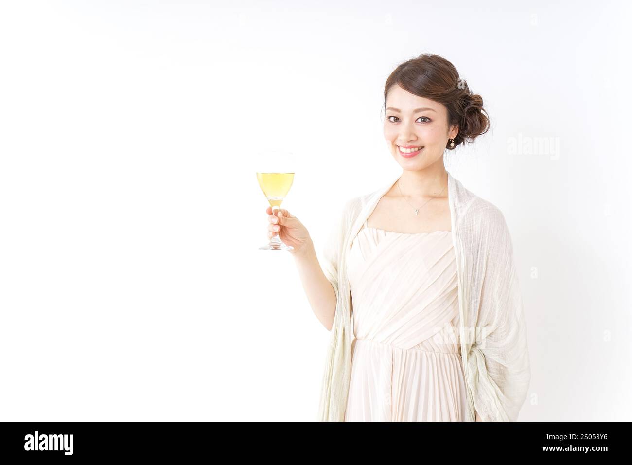 Women drinking alcohol Stock Photo - Alamy