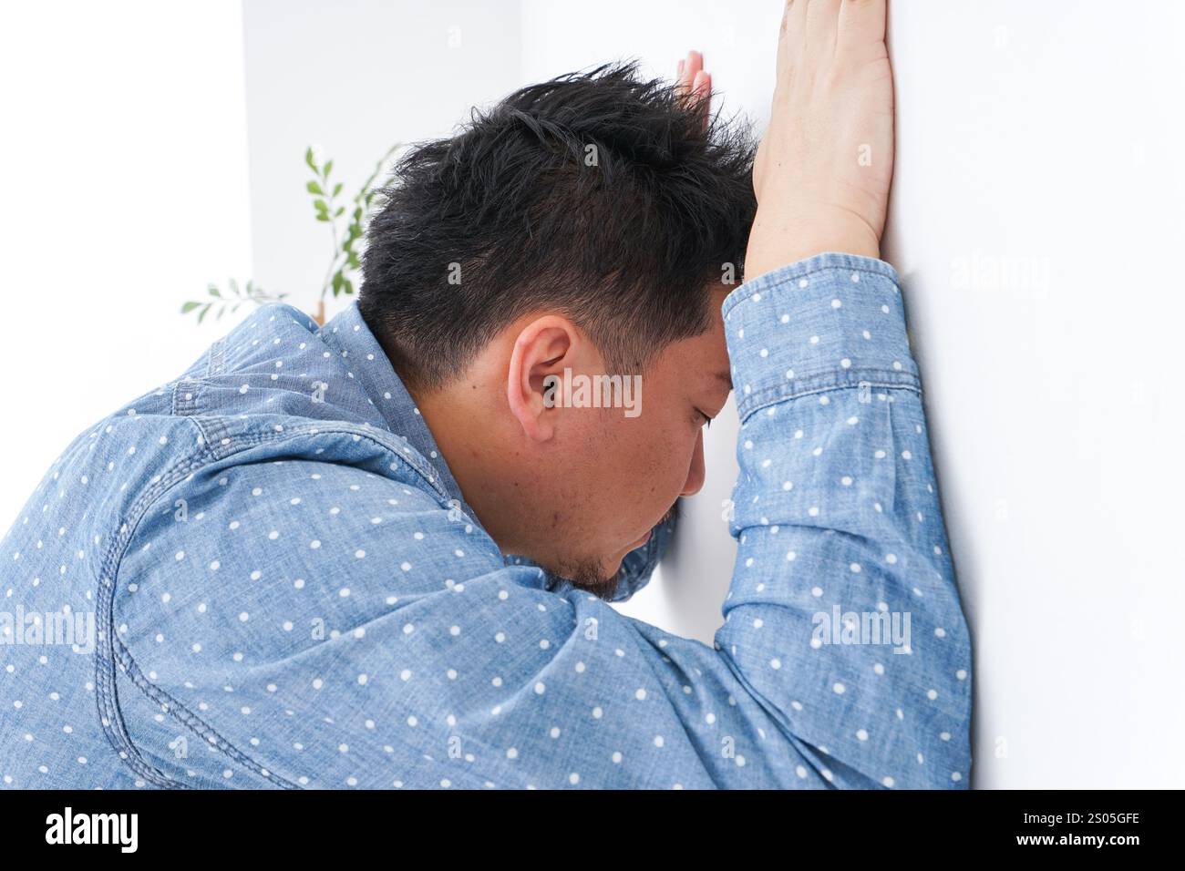 Illness tension hi-res stock photography and images - Alamy