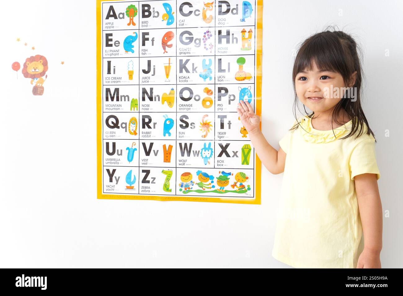 Children studying English Stock Photo - Alamy