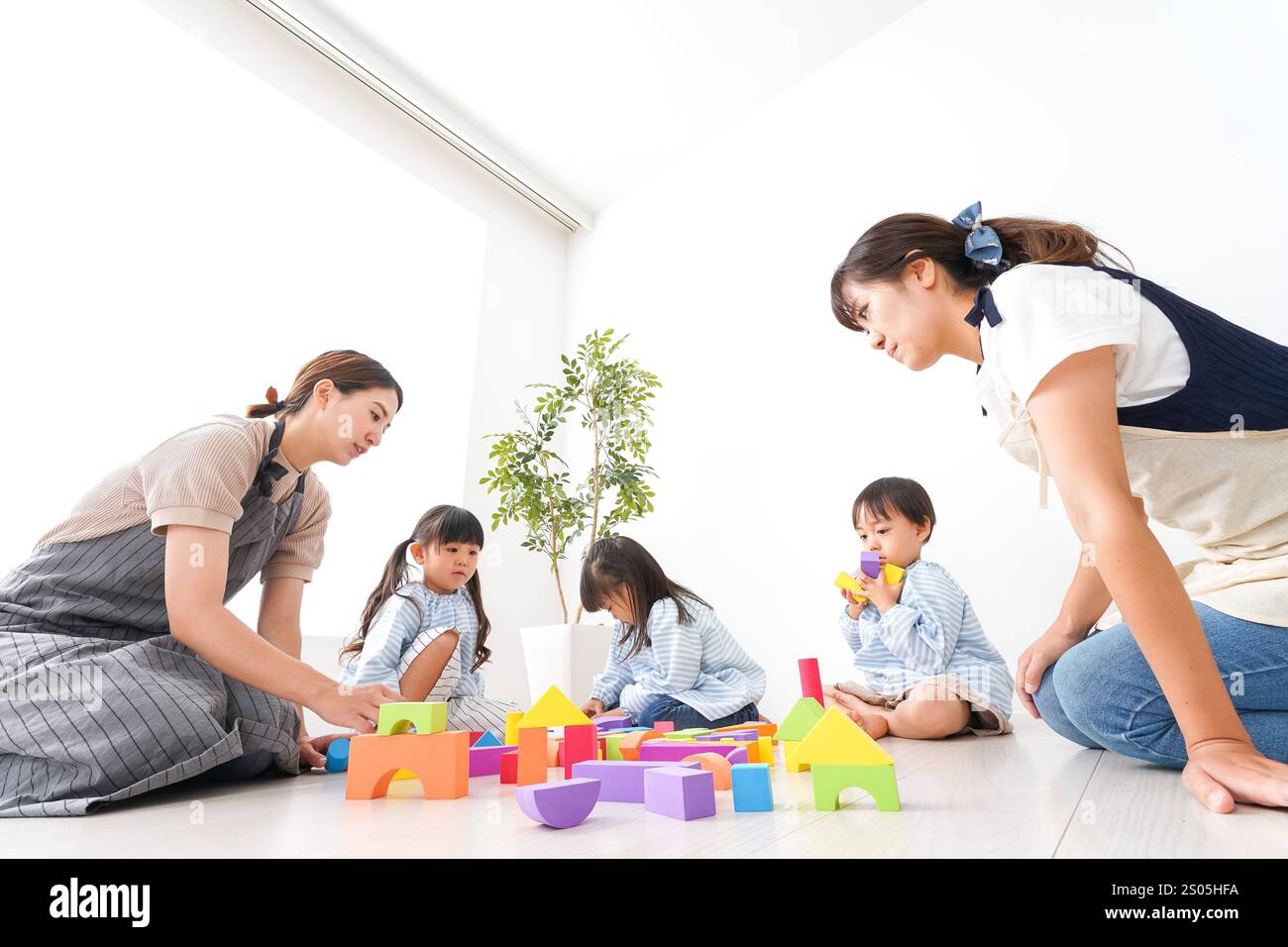 Playtime enrichment hi-res stock photography and images - Alamy