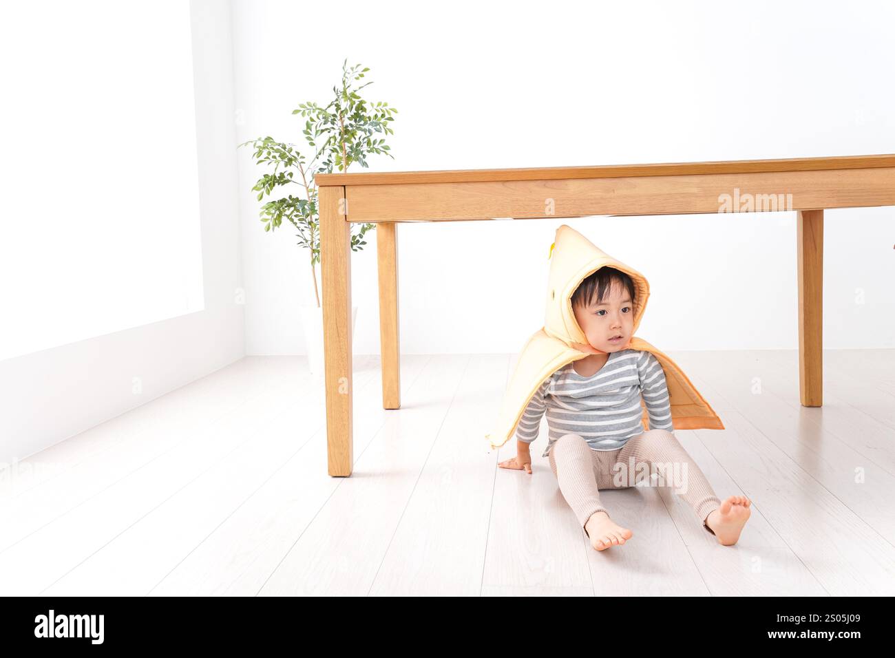 Child Disaster Preparedness Stock Photo - Alamy