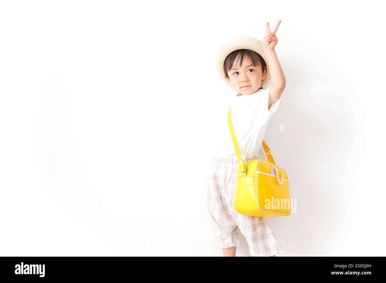 Kindergarten children, entering kindergarten Stock Photo - Alamy