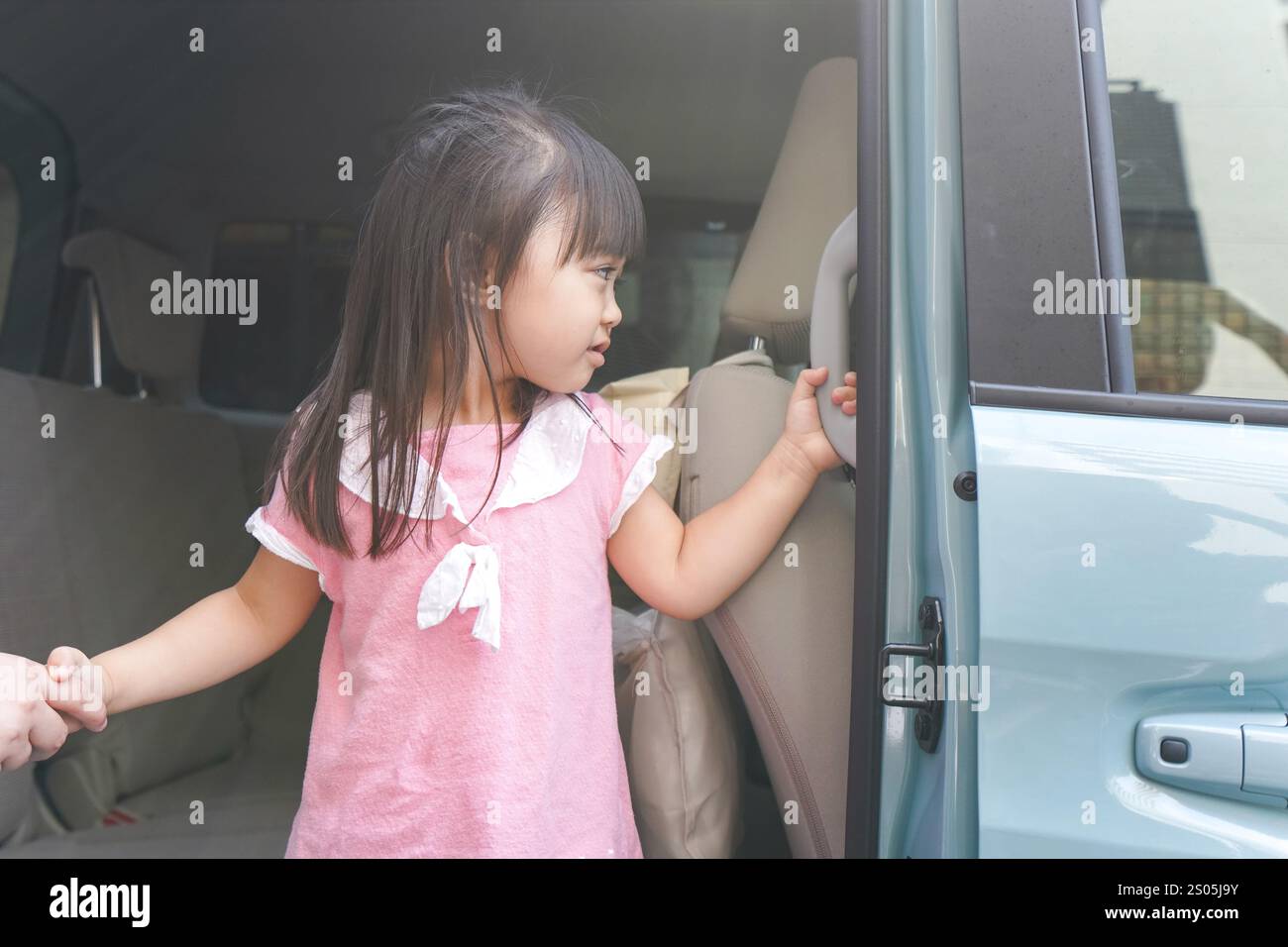 Children in a car Stock Photo - Alamy